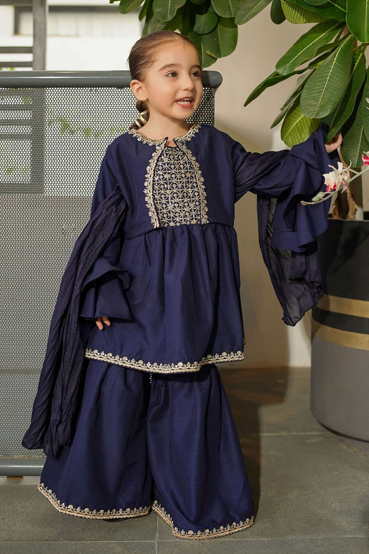 Ochre Clothing Raw Silk Embroidered 3 Pc Suit Collection'2025-INSHD-06 ...